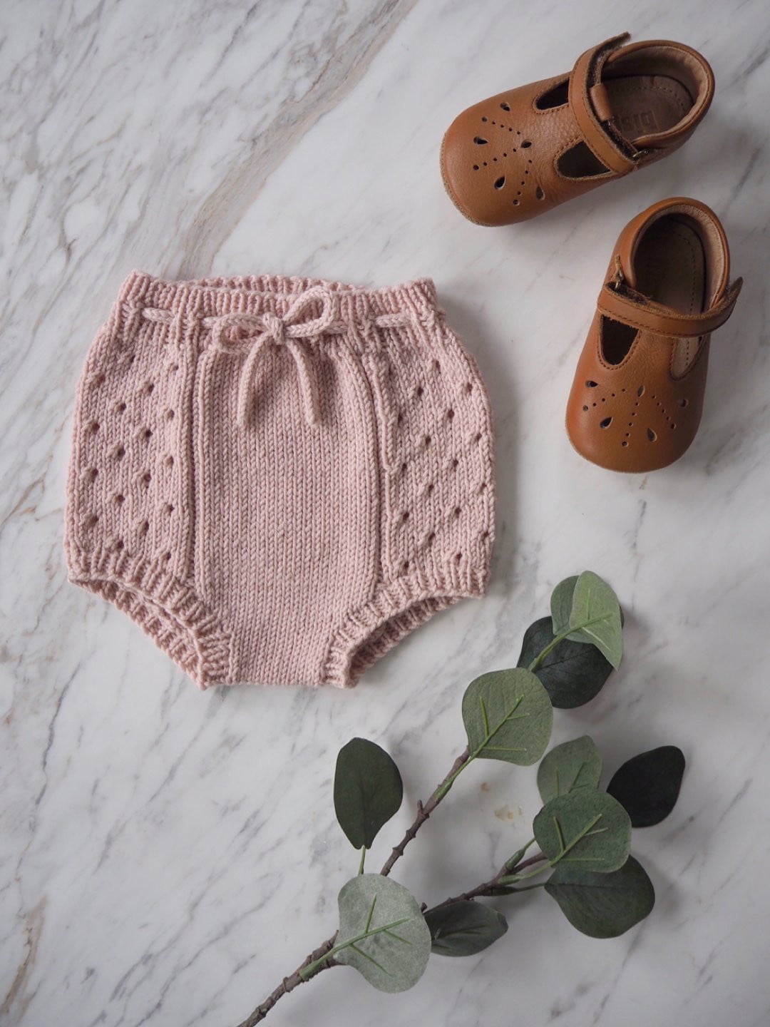 Henniebloomer – Little & Loop